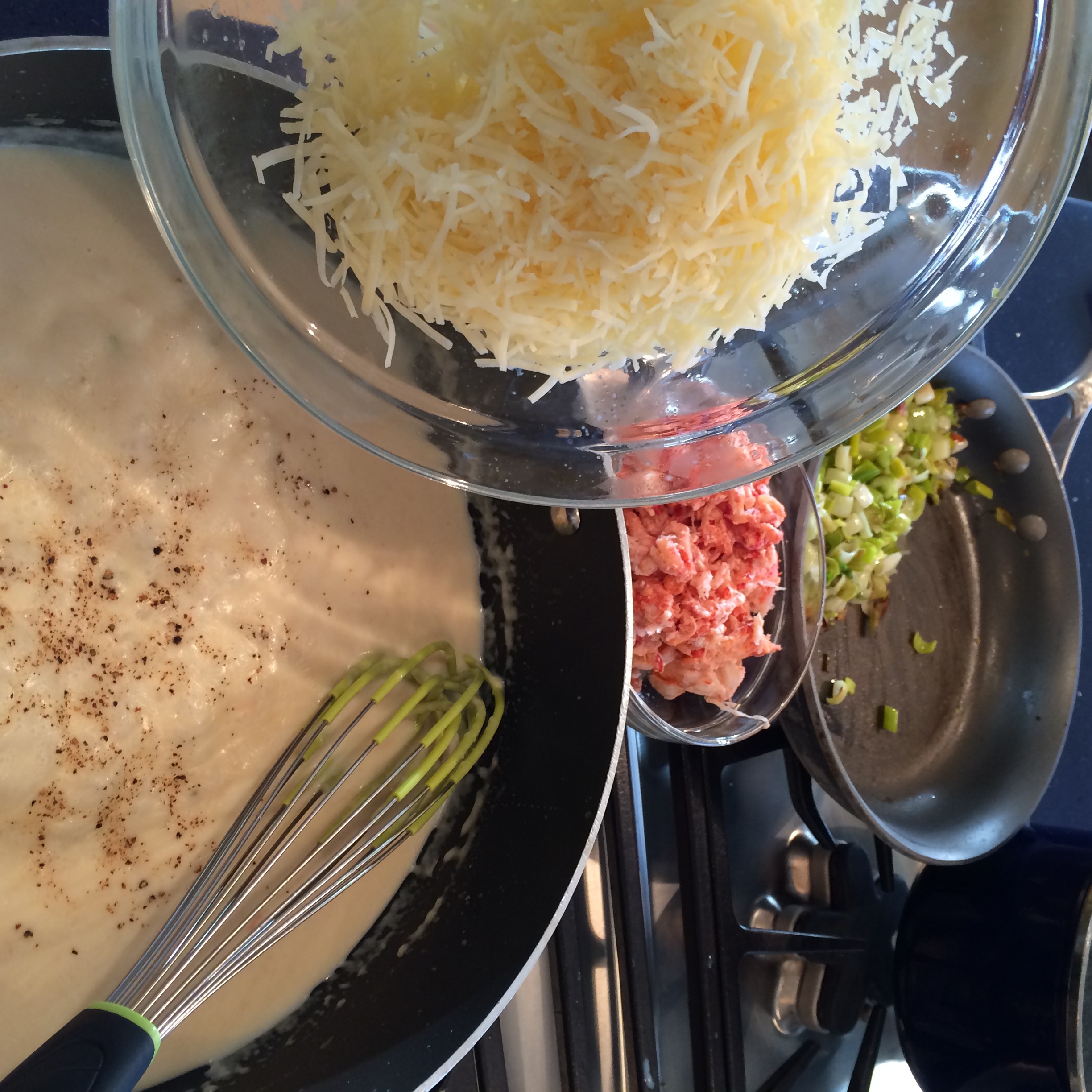 Lobster in a Crusty Shell – luscious appetizers for a Happy New Year ...