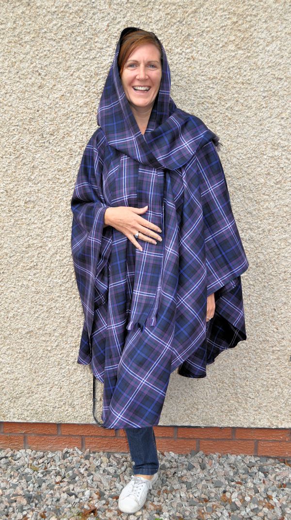 Review: Scottish Edinburgh Cape from Heritage of Scotland | Scottish Mum
