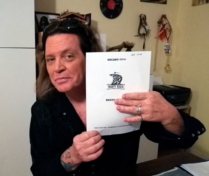 Ex-ACCEPT/BONFIRE singer DAVID REECE signs with MIGHTY MUSIC - Screamer ...