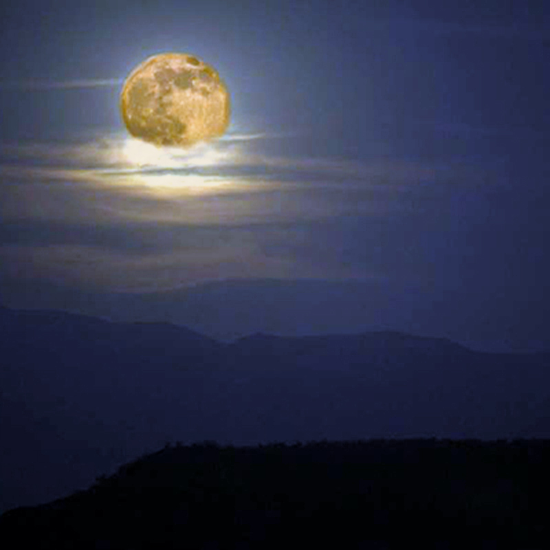 SCVNews.com | Saturday Night: First of 3 Supermoons | 07-12-2014