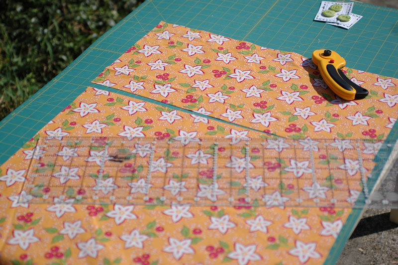 Sewing Back-to-School: Buttons and Buttonholes! - Sew Sweetness