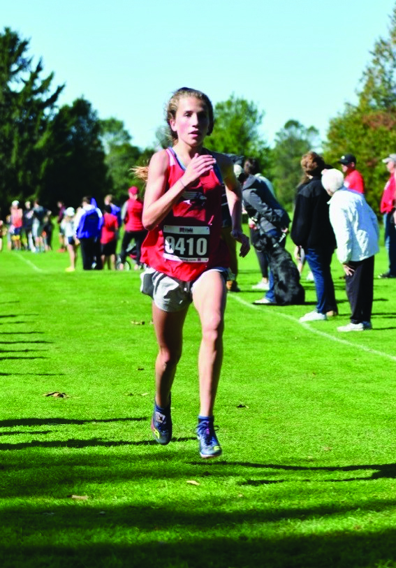 Runners adjust to change in season - The Beacon