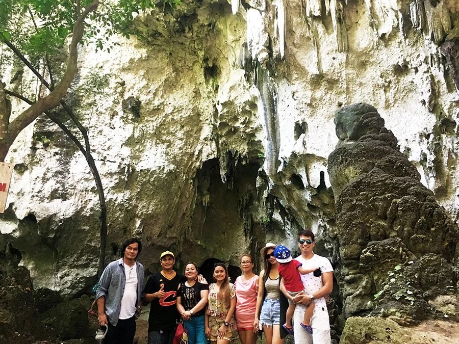 Guide to Hindang Cave and Wild Monkeys in Hindang, Leyte » Shellwanders