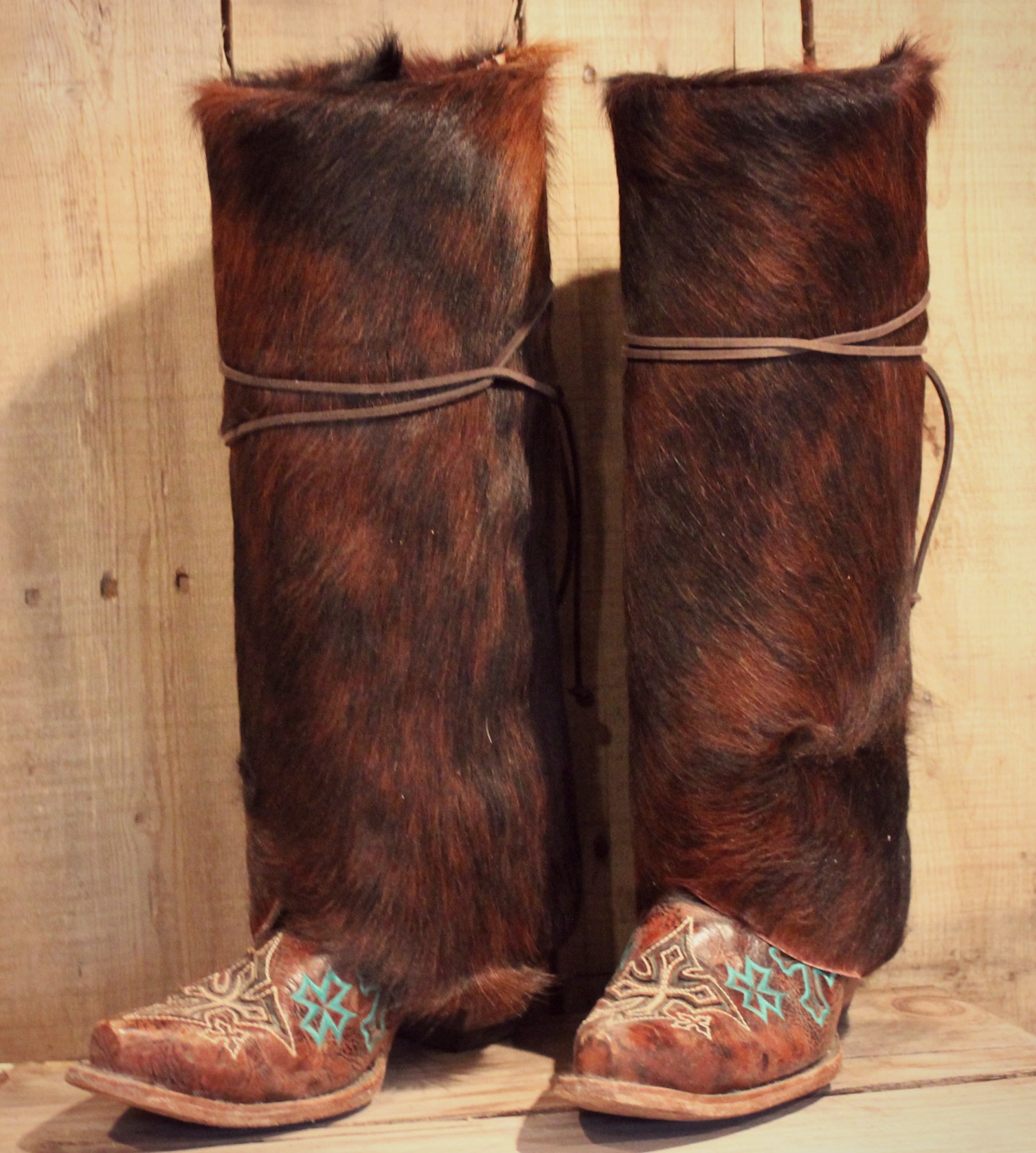 Brown Cowhide Boot Rugs - Copper Wings