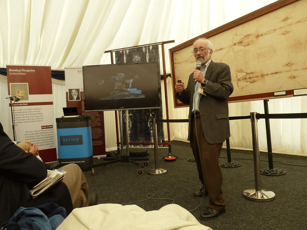 Pictures of the Day – Shroud of Turin Blog