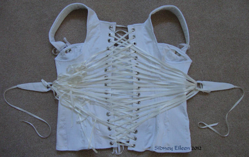 How to Make Regency Period Fan Lacing - By Sidney Eileen