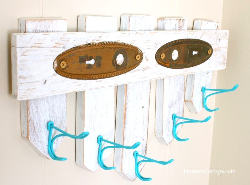 DIY Picket Fence Wall Hooks, HometoCottage.com