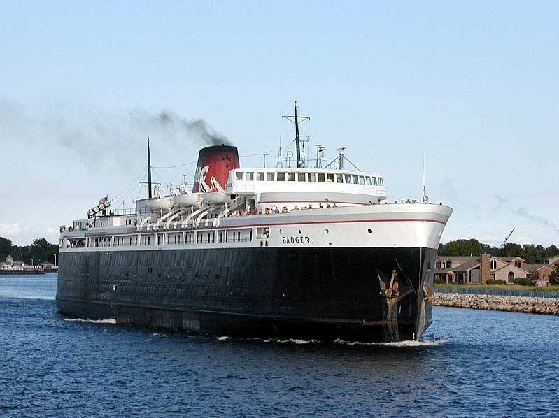 Taking the SS Badger Across Lake Michigan - Simple Decorating Tips