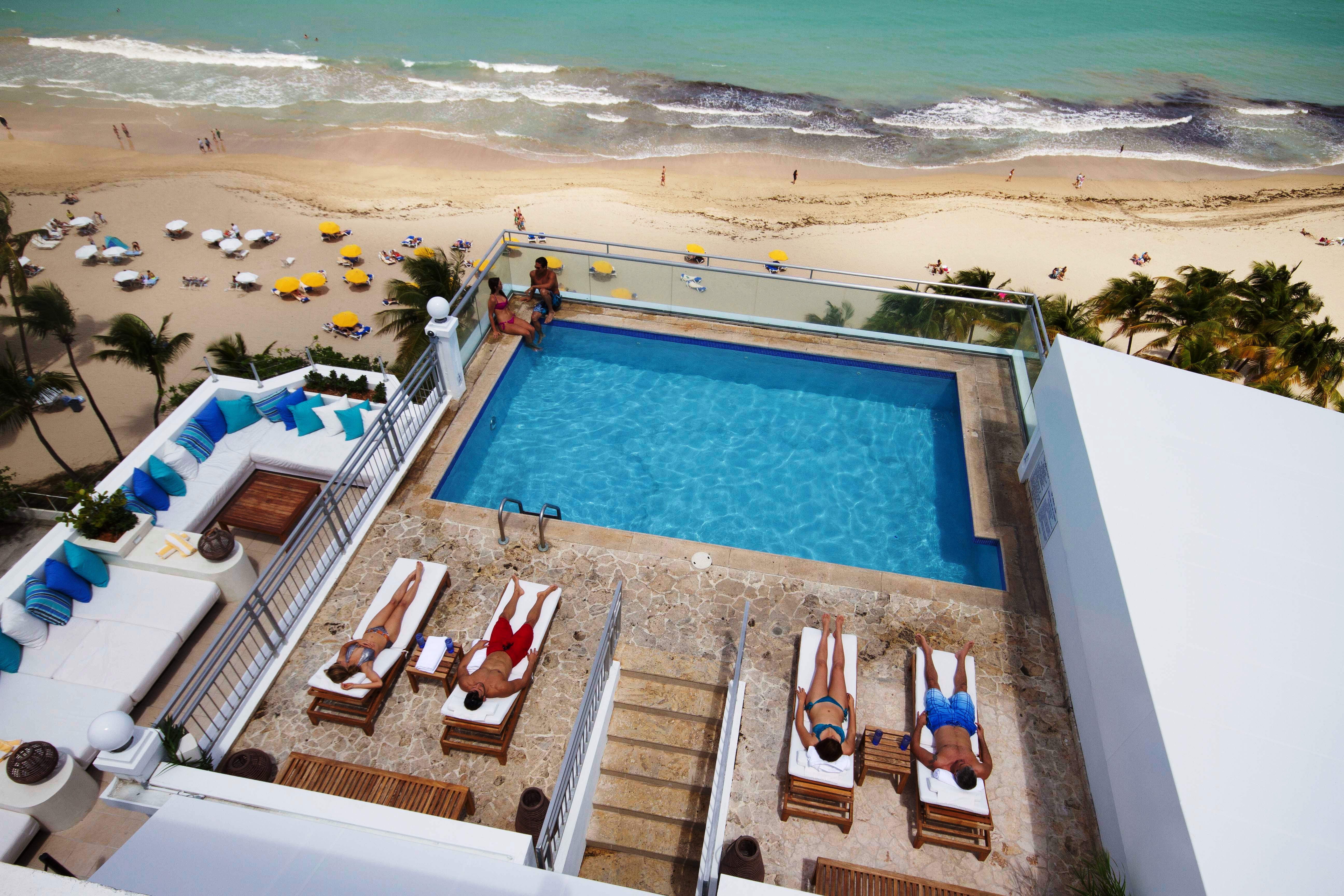 En Puerto Rico uno de los “10 Rooftop Restaurants and Bars” - Sin Comillas