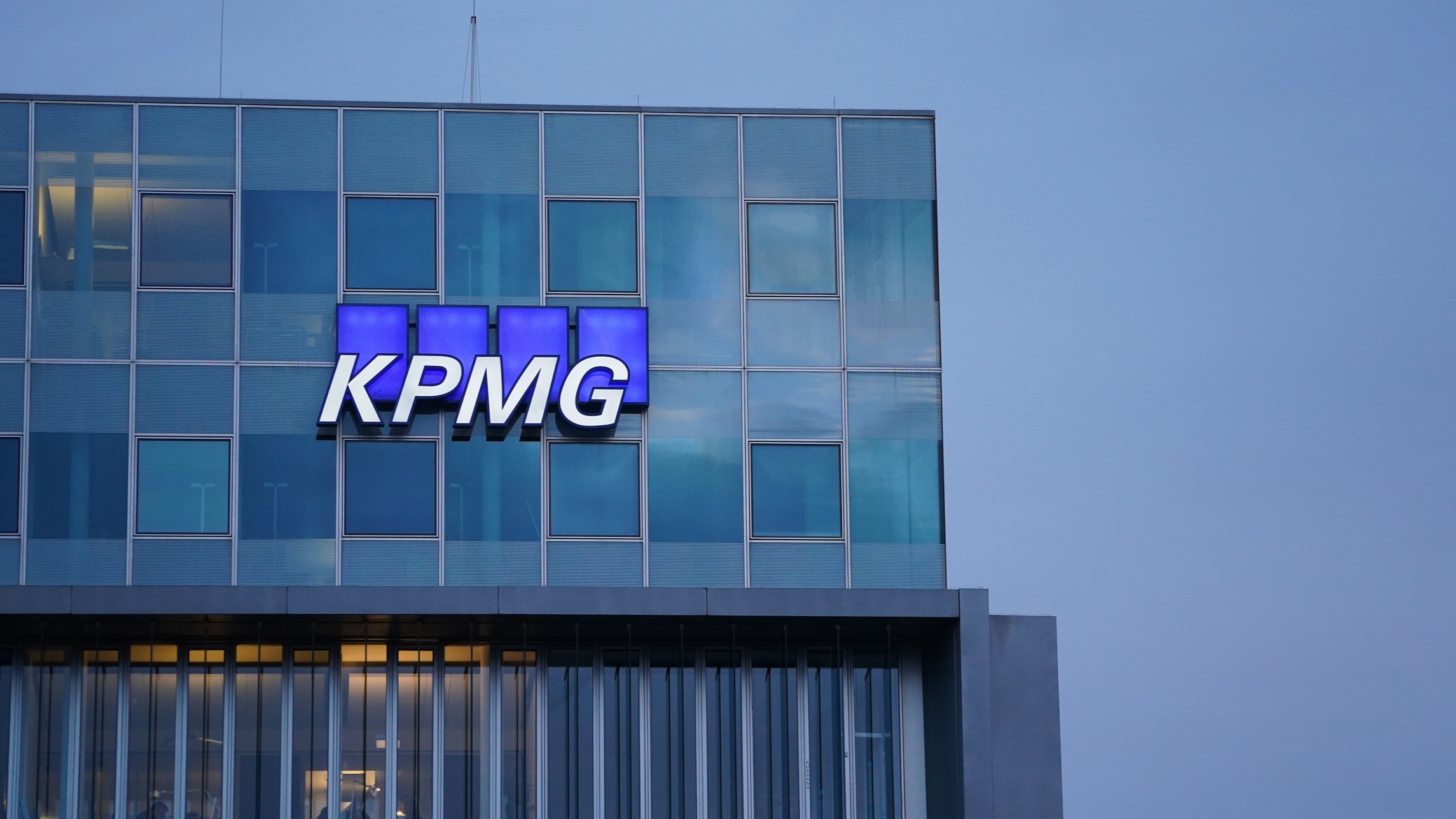 KPMG fusiona oficinas a nivel global - Sin Comillas