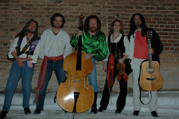 TANGLEFOOT AT THE HURDY GURDY THIS SATURDAY - Sing Out!