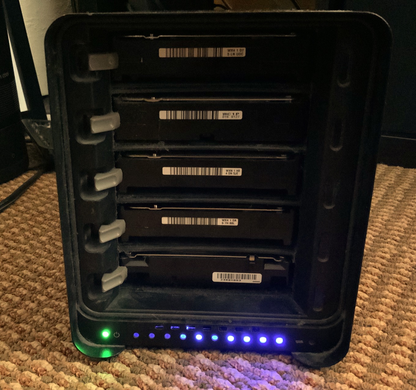 Raiders of the dead drive – Six Colors