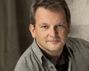 Headshots | Scott Kenison