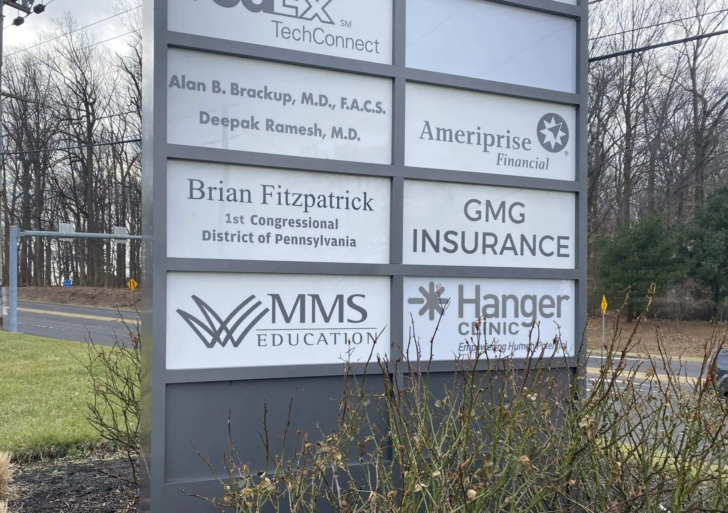 Pylon Sign | Pylon Signs | Design | Fabrication | Installation | Repair