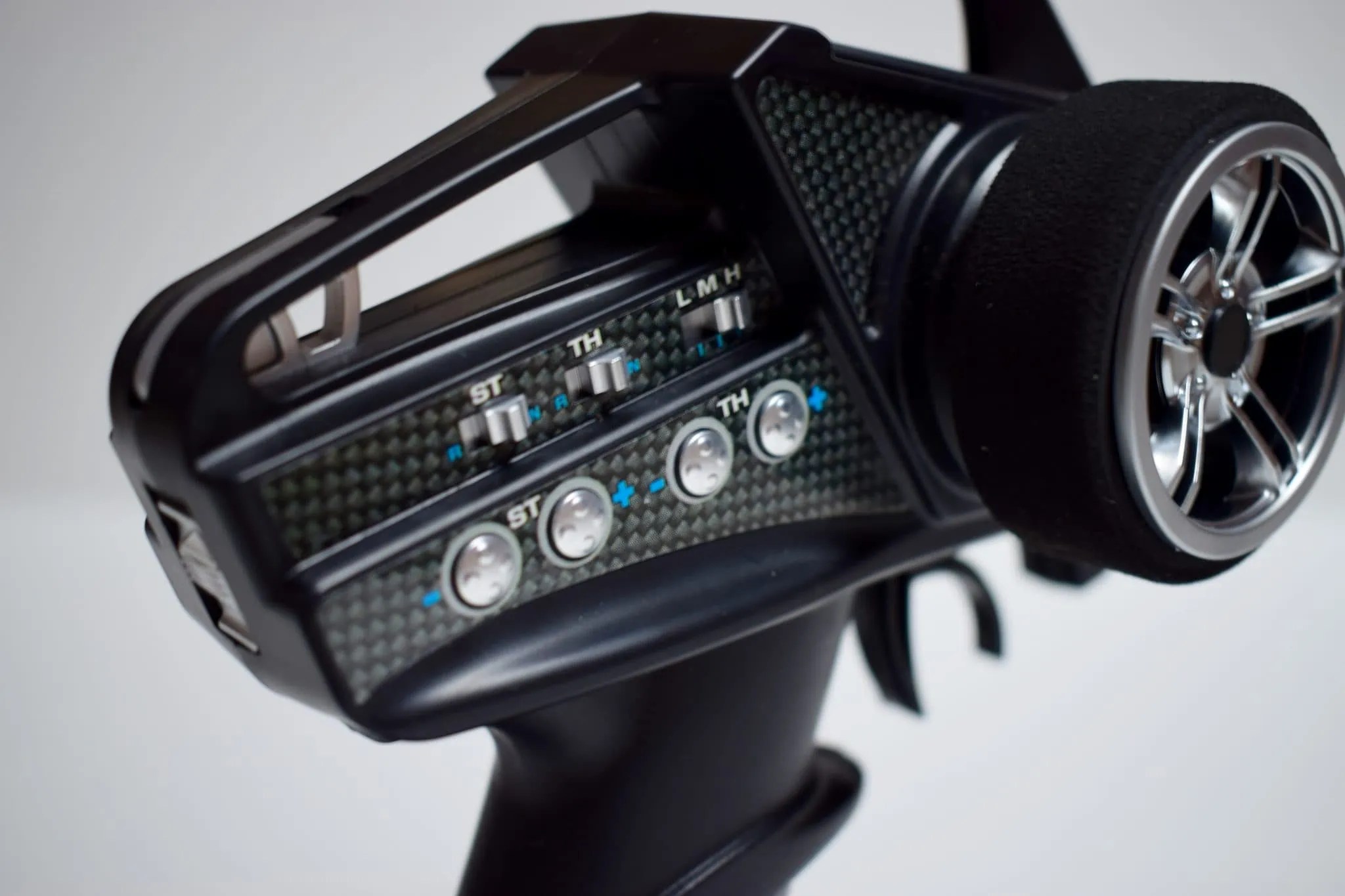 Pro-Line Ambush 4×4: The Review - Small-Scale RC