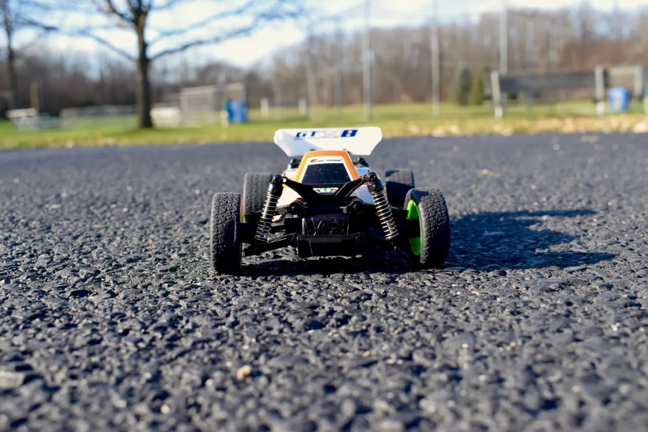 Review: Carisma’s GT24B R/C Buggy - Small-Scale RC