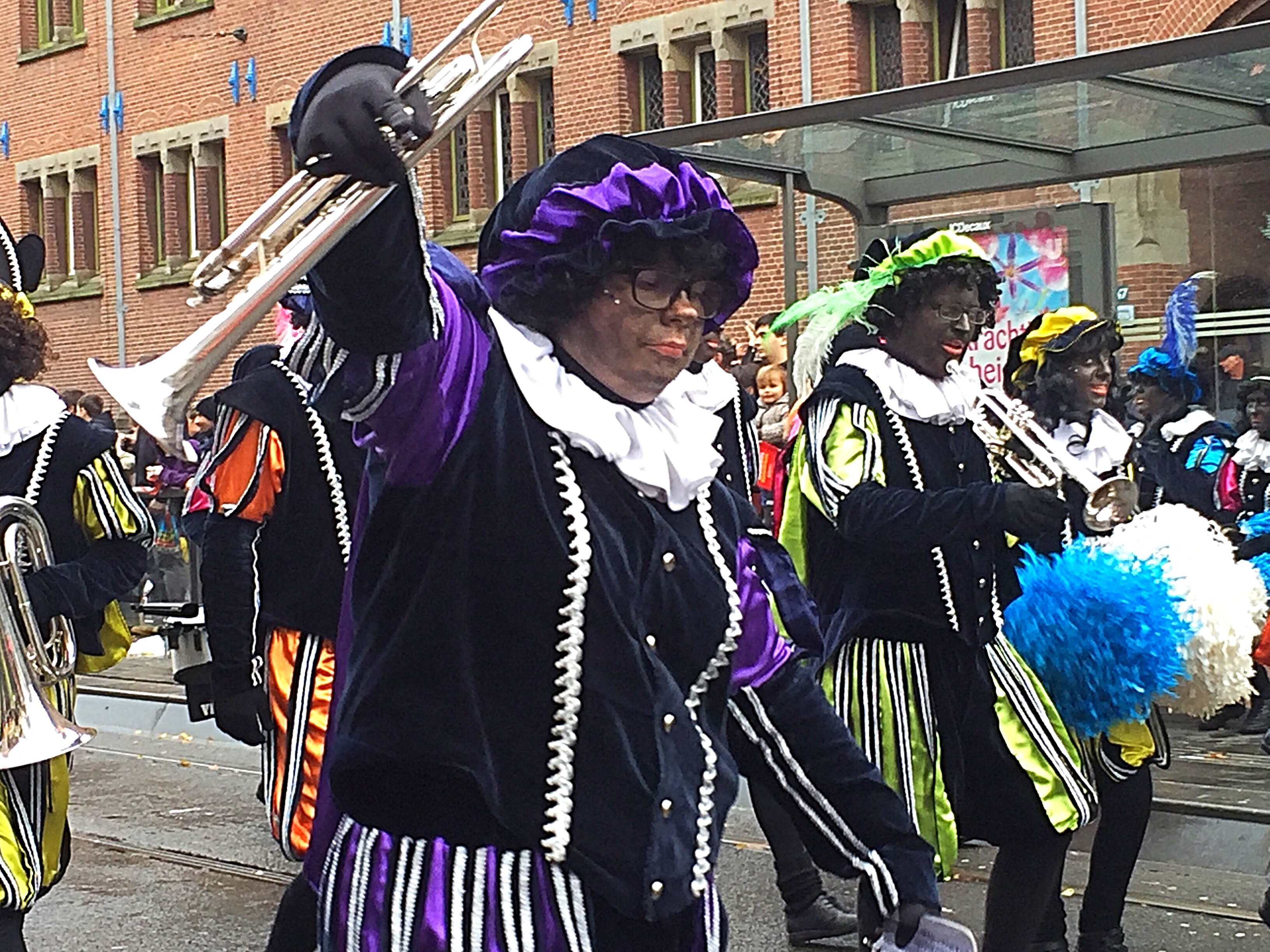 For Piet’s Sake! – Snapping The Globe