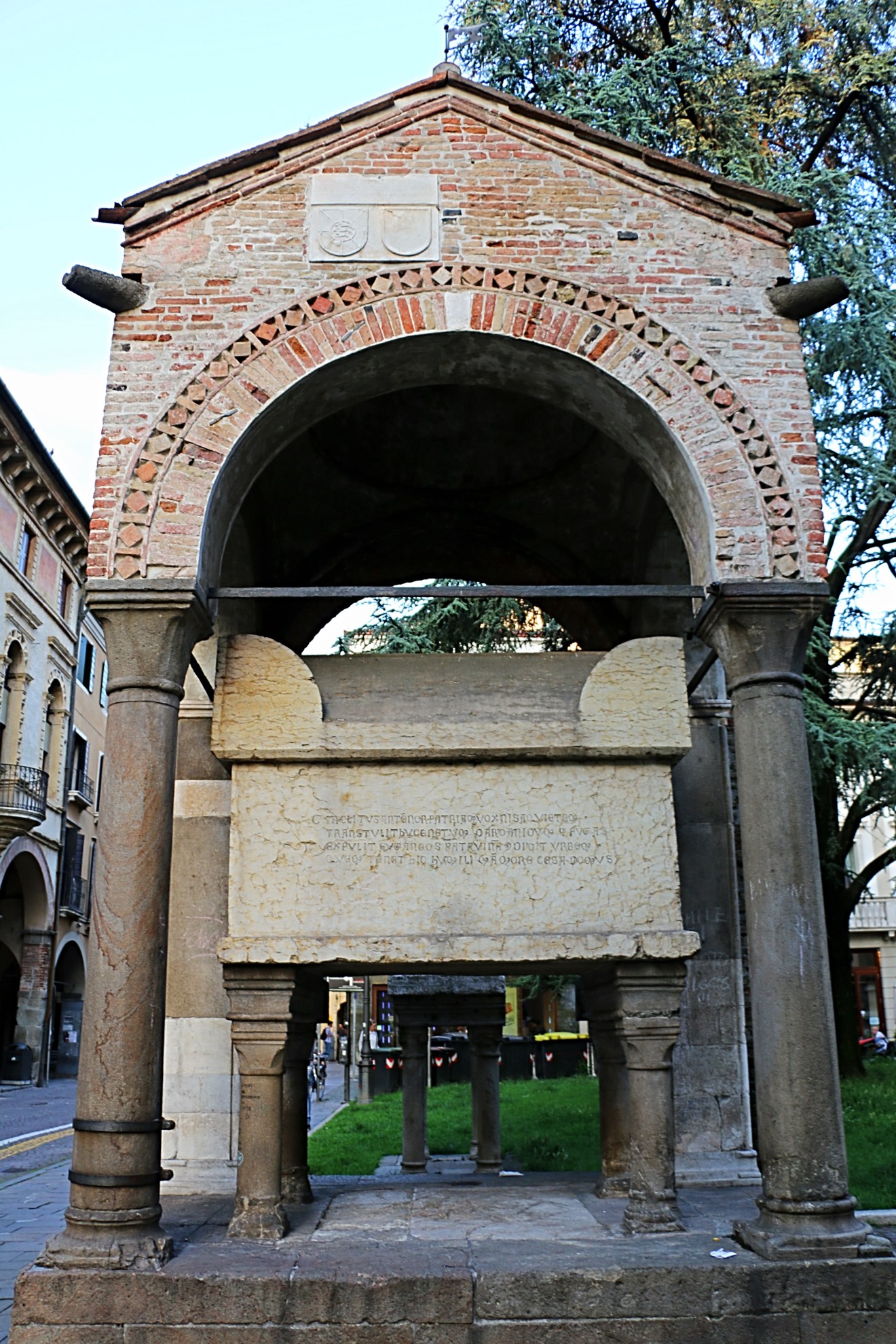Padua or Padova? How Do You Say It? – Snapping The Globe