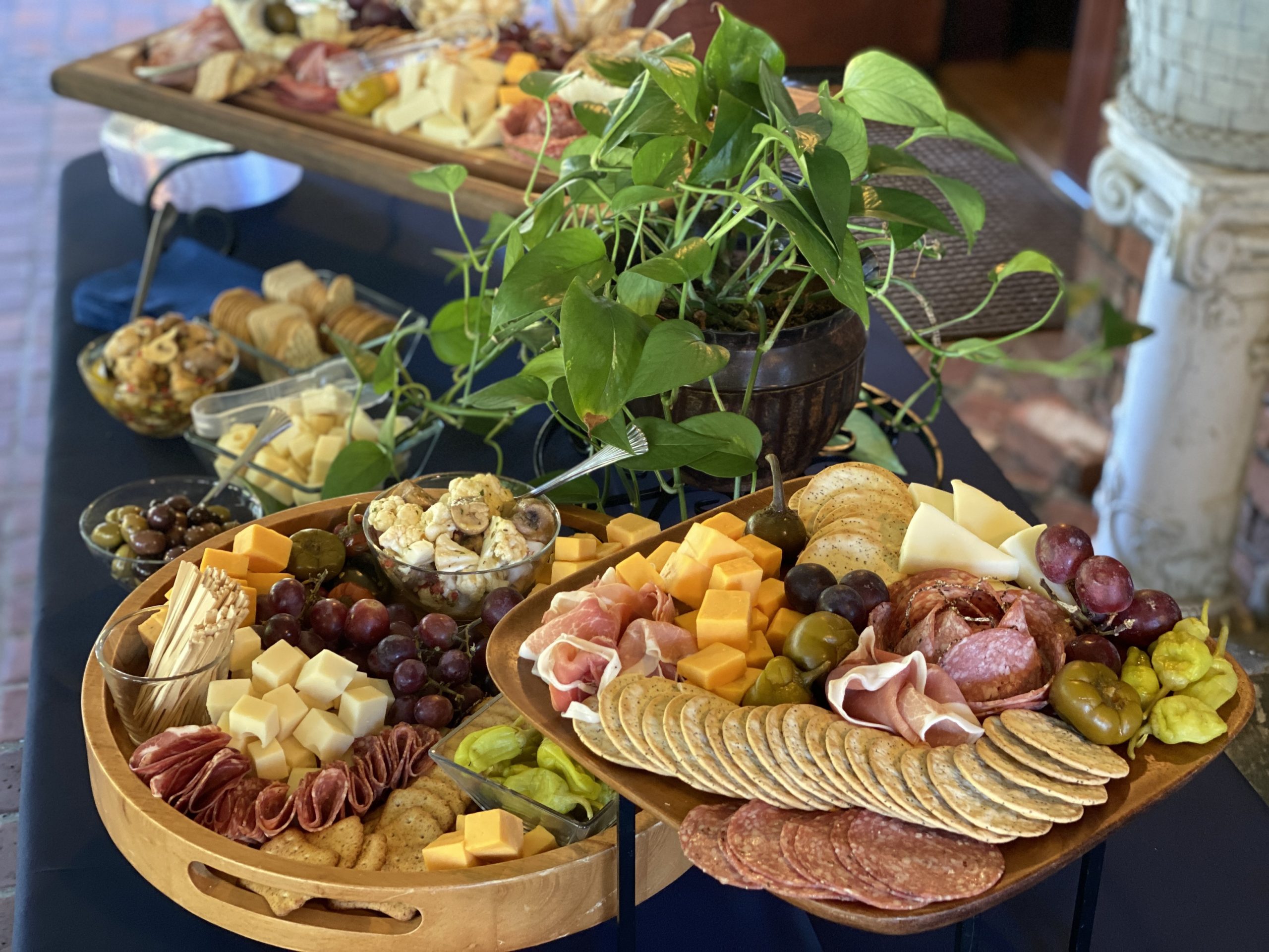 Dinner Buffet Menus - Snuffin's Catering