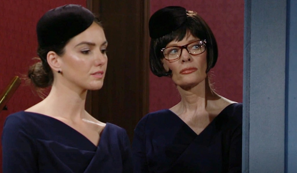 Young & Restless' Michelle Stafford Speaks Out on Phyllis' Disguise ...