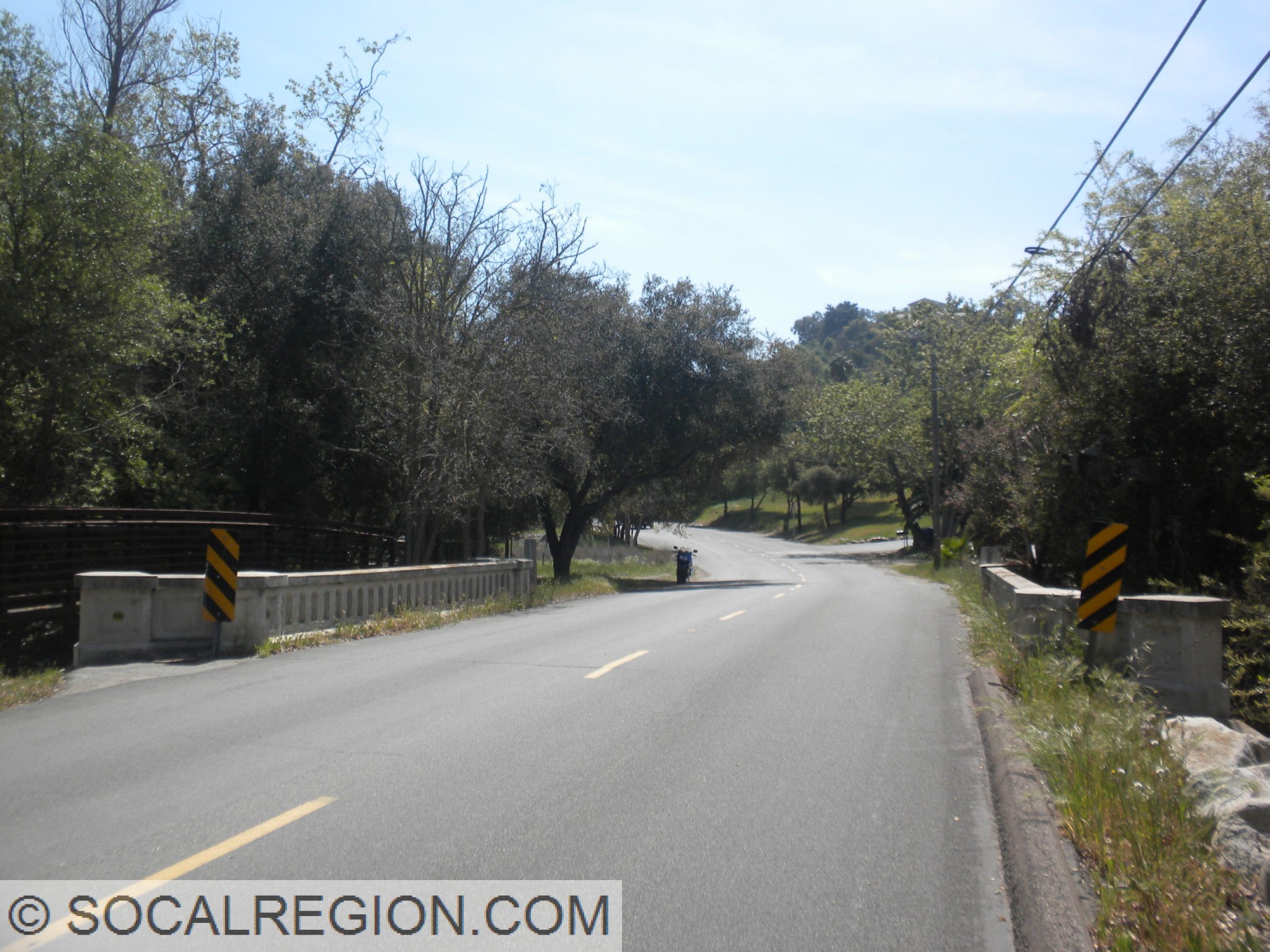 Southern California Regional Rocks and Roads - Historic US 395 in San ...