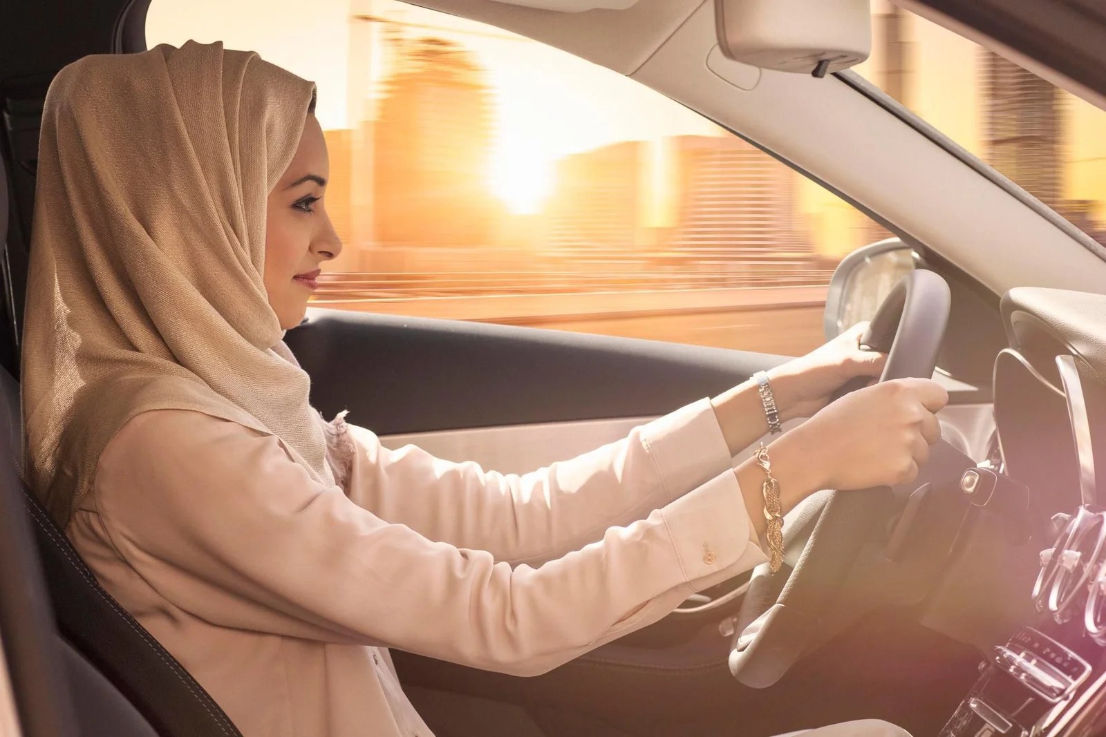 dubai residents can now get their driving licences, vehicle ...