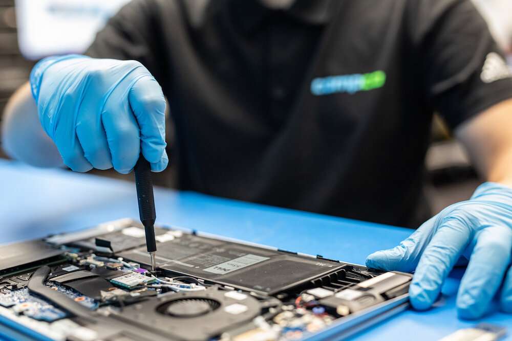 Réparation Macbook, iMac, iphone, pc portable à Paris