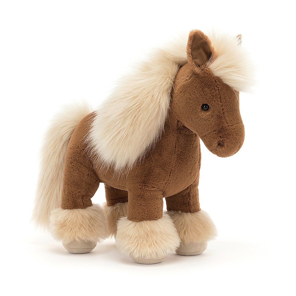 Freya Pony | Spencer Thorn