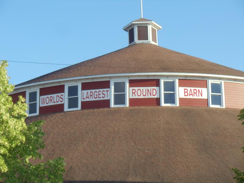 Marshfield has the World's Largest Round Barn | State Trunk Tour