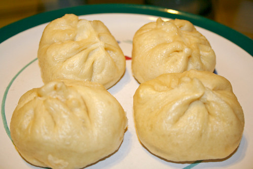 Homemade Steamed Chicken Buns – The Wandering Eater