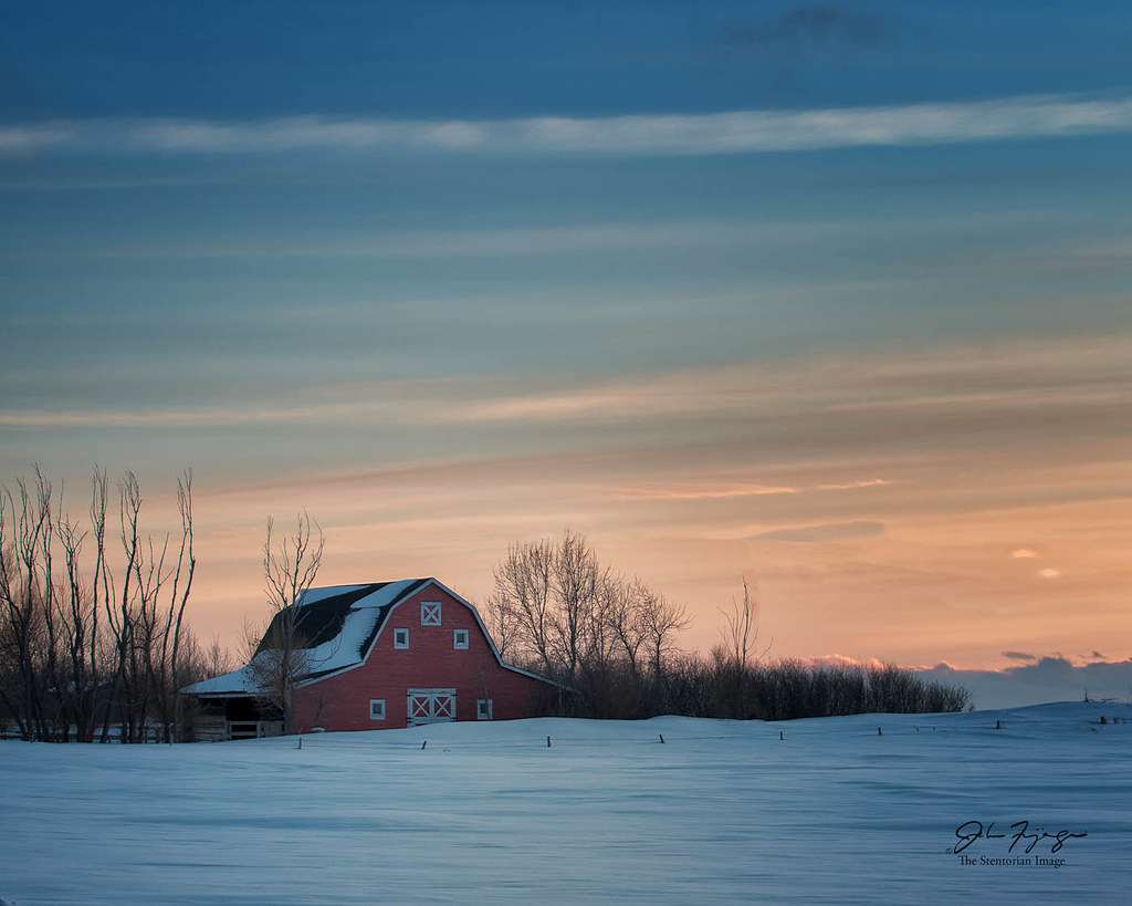 Red Barn Sunset | The Stentorian Image