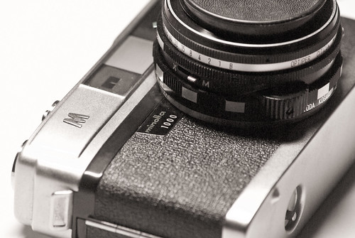 Minolta A5 rangefinder camera pictures | PhotoDelusions