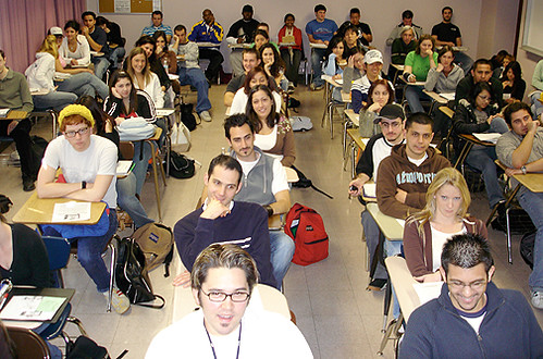 Club Medianote Big Classes Talk About Little Networks