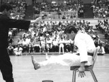 How Bruce Lee S One Inch Punch Really Works