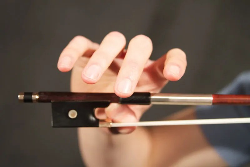 Learn to Develop a More Natural-Feeling Bow Hold | Strings Magazine