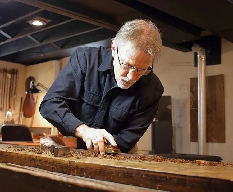 Richard Riggall’s (Day) Dream Career Making Baroque Bows | Strings Magazine