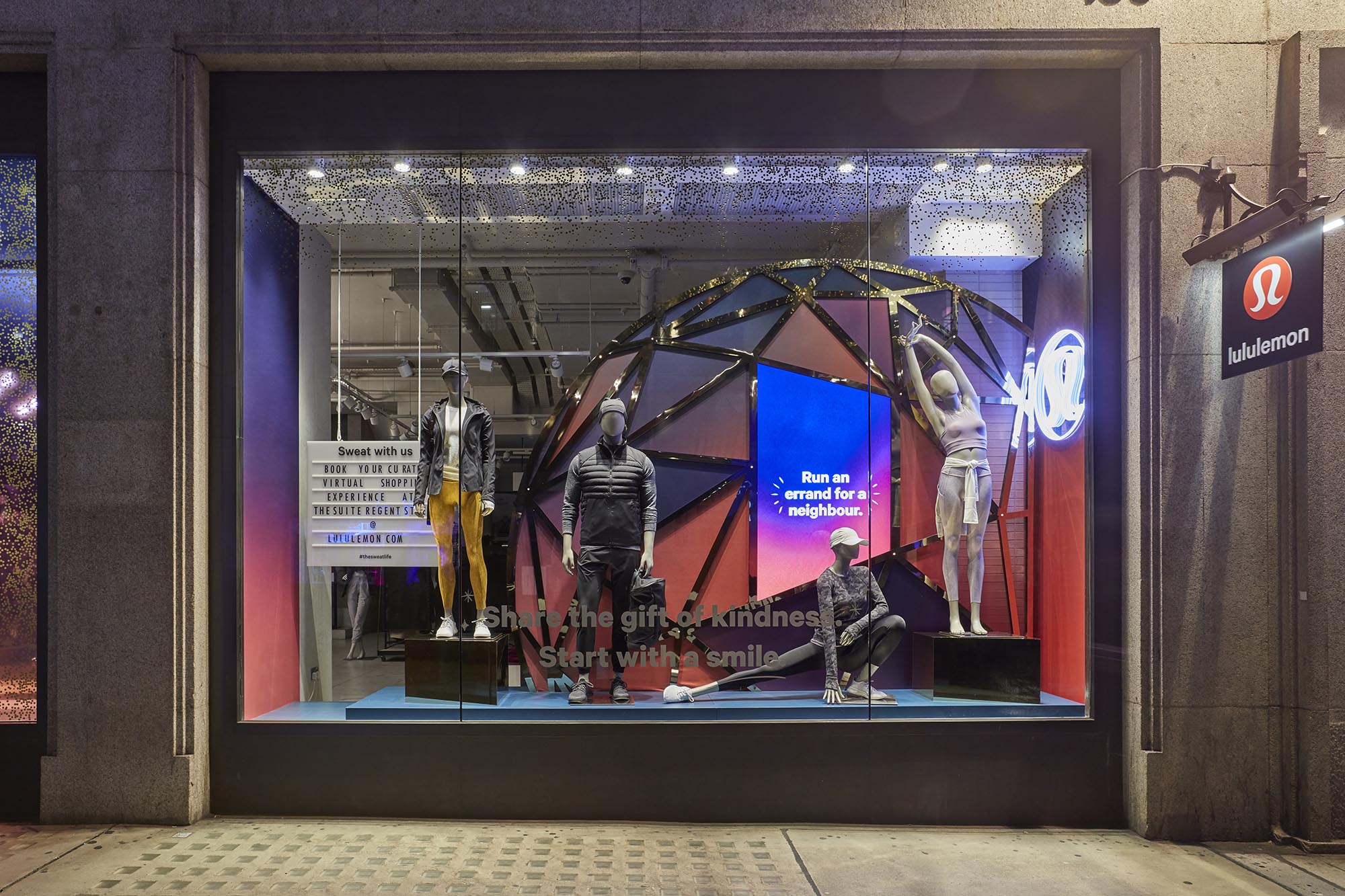 lululemon: Let the Feeling Flow | Window displays for global brands ...
