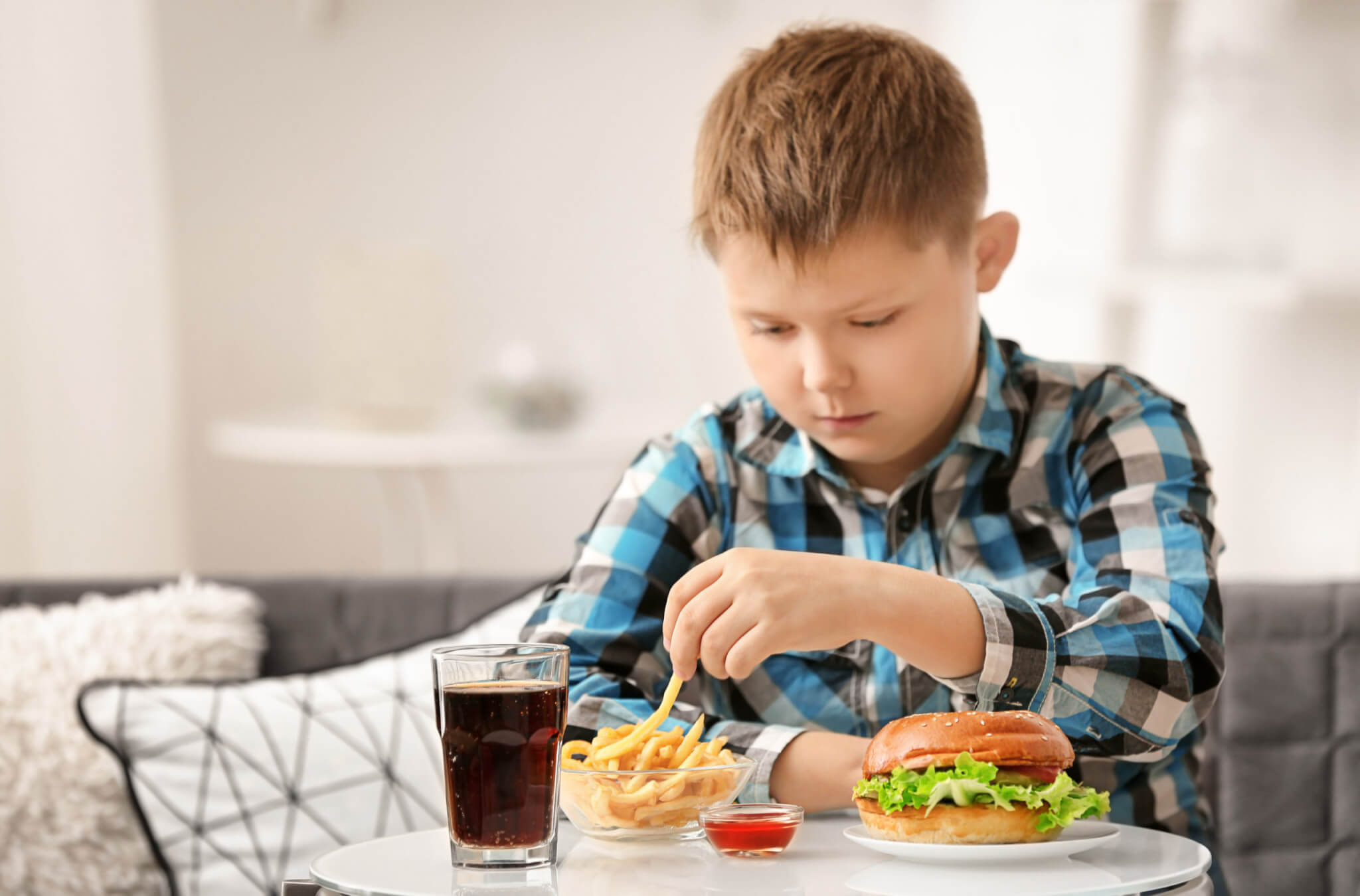 Fast-food nation: 1 in 5 parents says kids eating more junk since ...