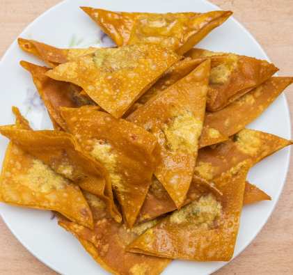 Resep: Keripik Pangsit Renyah dan Enak - SuaraBaru.id