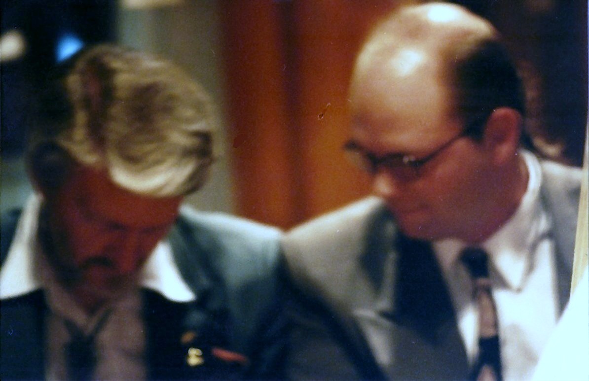 Richard Hoagland in Salt Lake City, Utah, May 16th, 1998 | Suburbs of ...