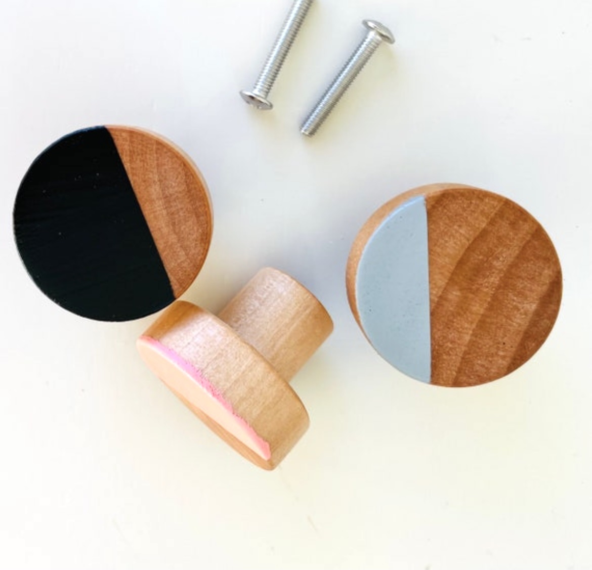 Modern wood and colorblock knobs – sweep of sand