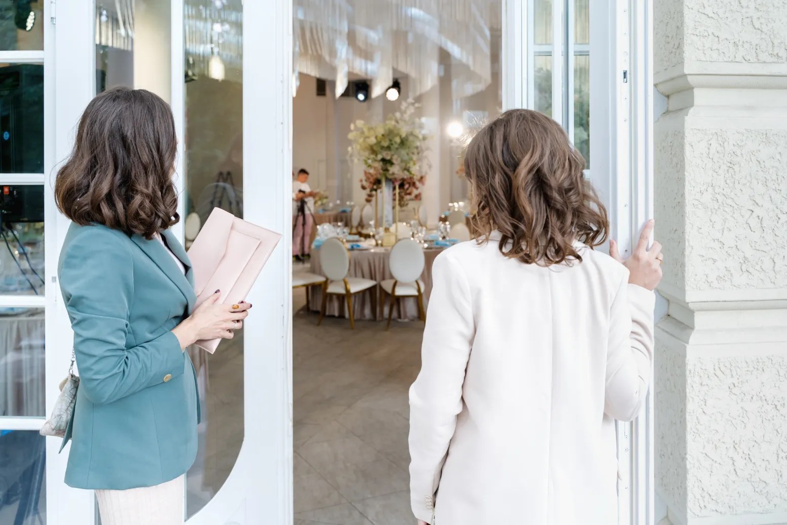 Discover the Benefits of Hiring Local Small Party Planners for Your ...