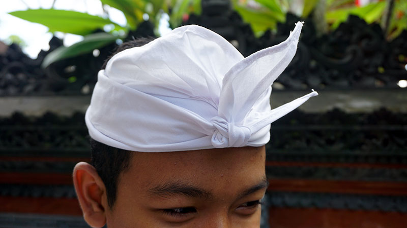 Mengenal Pakaian Adat Bali Serta Penjelasannya - Tambah Pinter