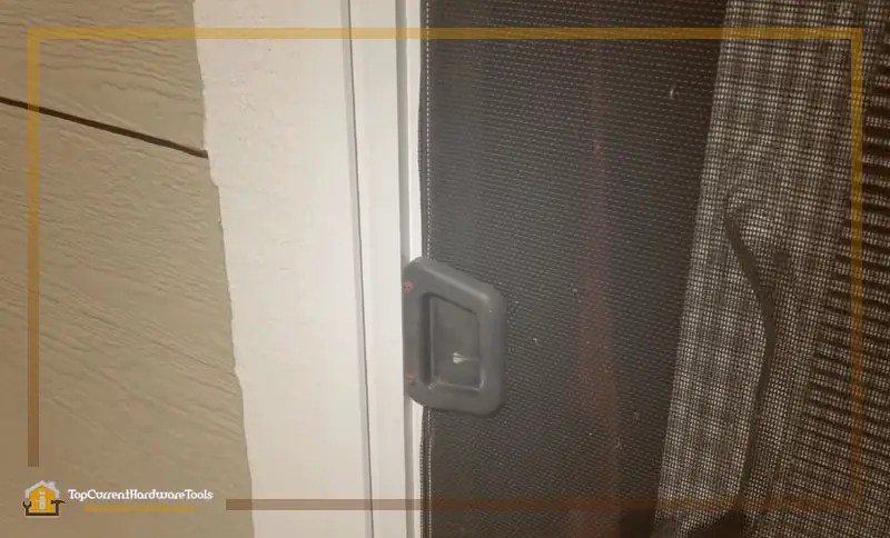 How To Open A Locked Screen Door From Outside 5 Methods how-to-open-a-locked-screen-door-from-outside-5-methods