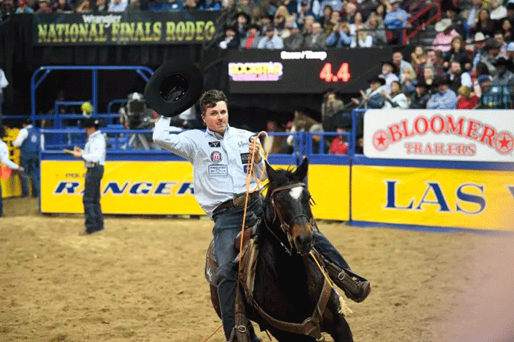 2019 PRCA Team Roping Campeões Mundiais Clay Smith e Wesley Thorp ...