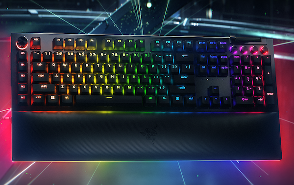 Ecco la nuova tastiera Razer Blackwidow V4 Pro