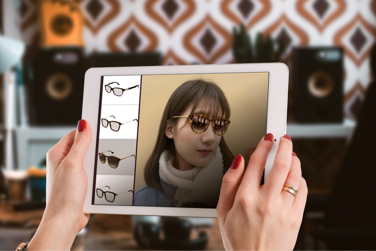 This computer vision startup makes a mobile virtual mirror for eyewear ...