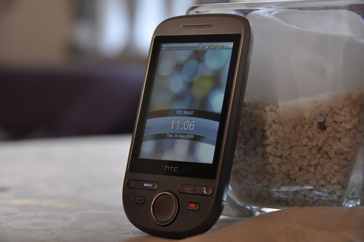 iPhone Free Week – Day 1 & 2: HTC Tattoo, It’s Small & Slow – TechPatio