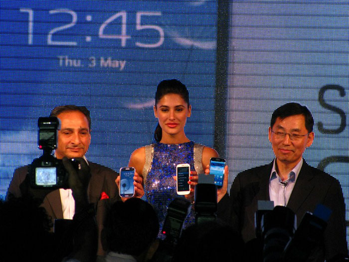Samsung launches Galaxy S3 in India, Priced at Rs.43,180 - Tech Raman