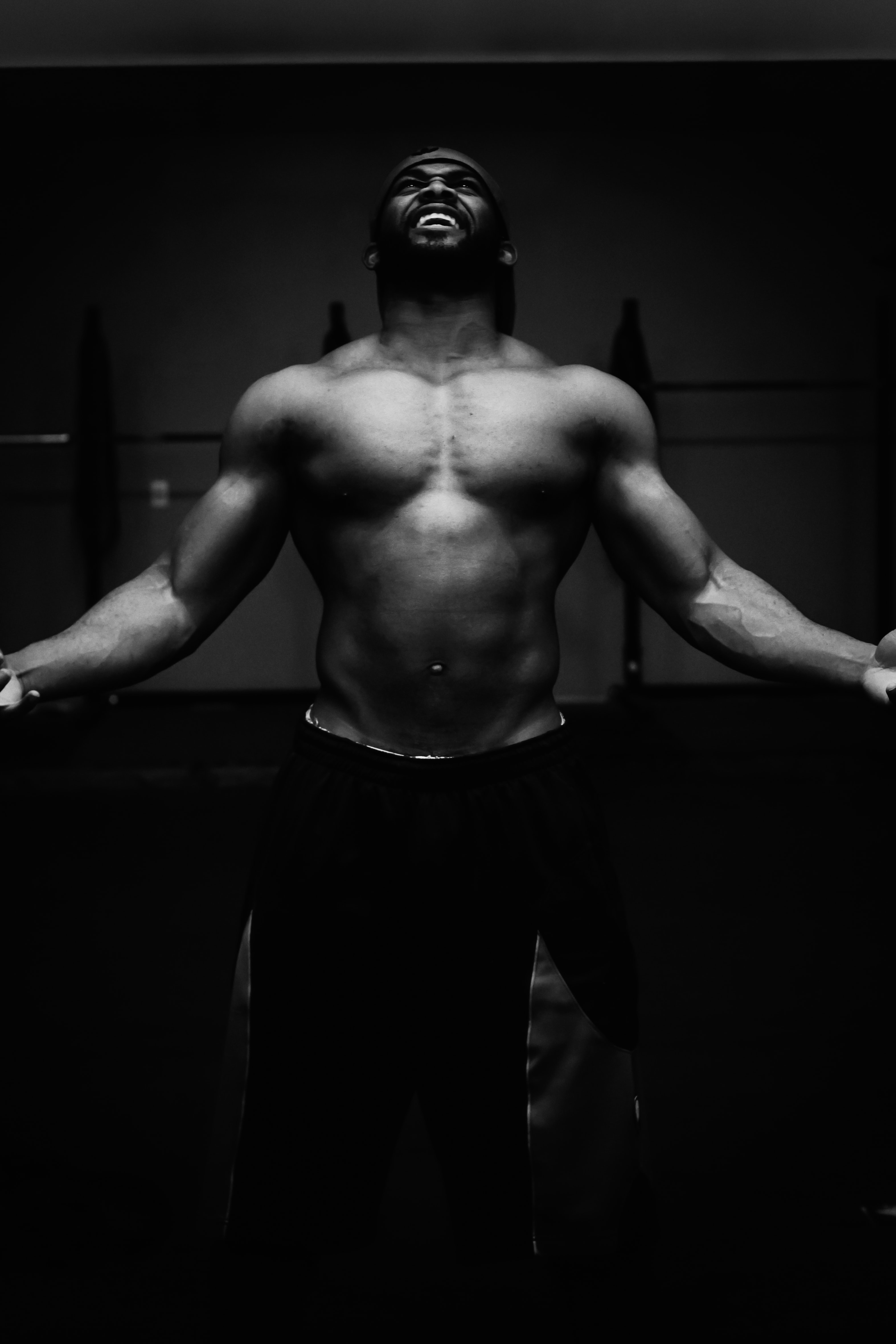 How To Build A Bigger Chest (6 Of The Best Exercises) - Ted Graff